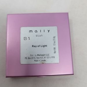 Mally Beauty | Makeup | Mally Makeup Bundle Blush Ray Of Light Citychick Eyeshadow Palette ...